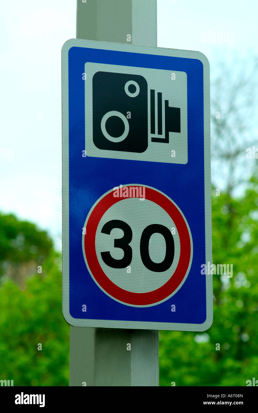 speed camera sign Stock Photo - Alamy