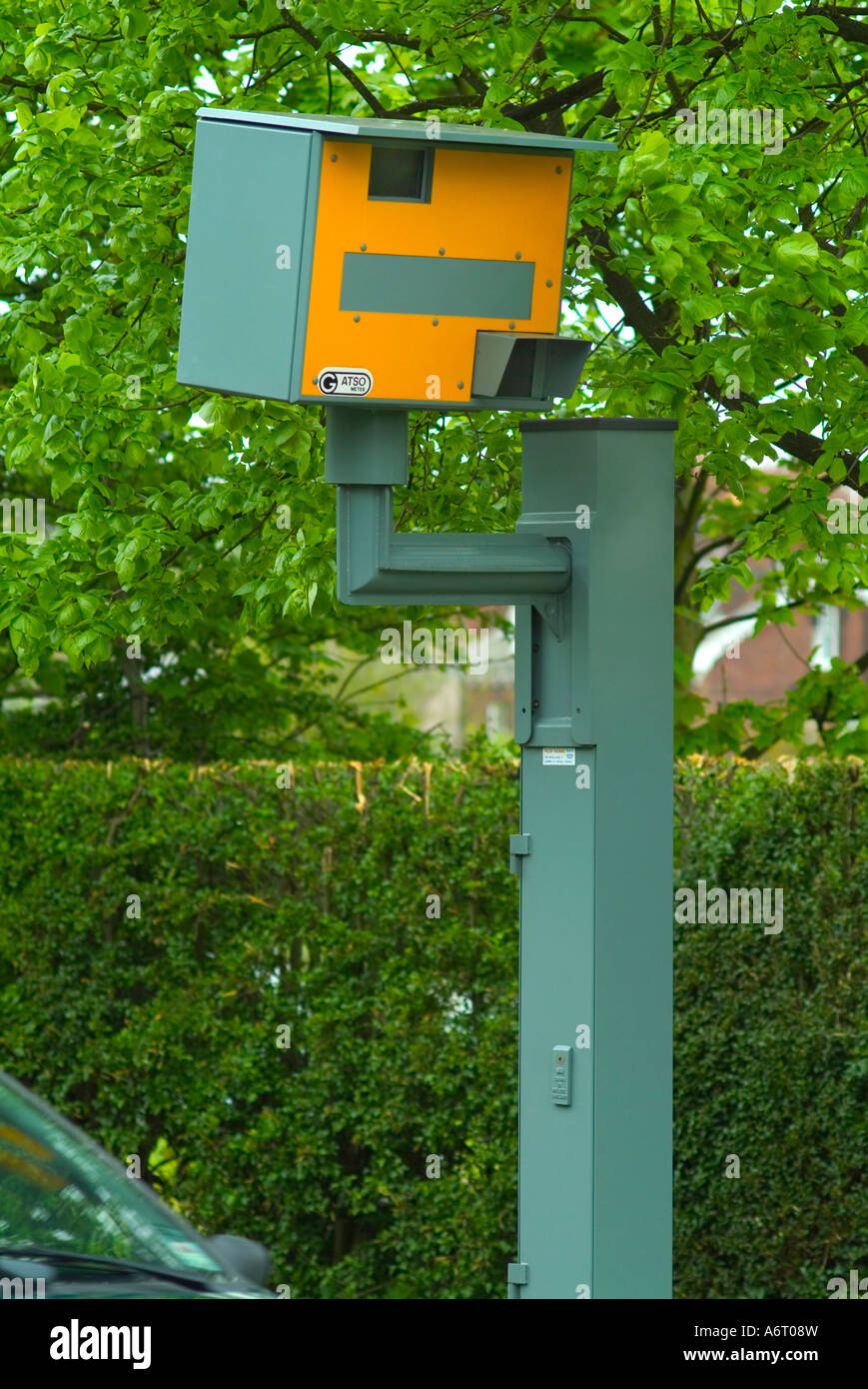 Fixed speed limit hi-res stock photography and images - Alamy