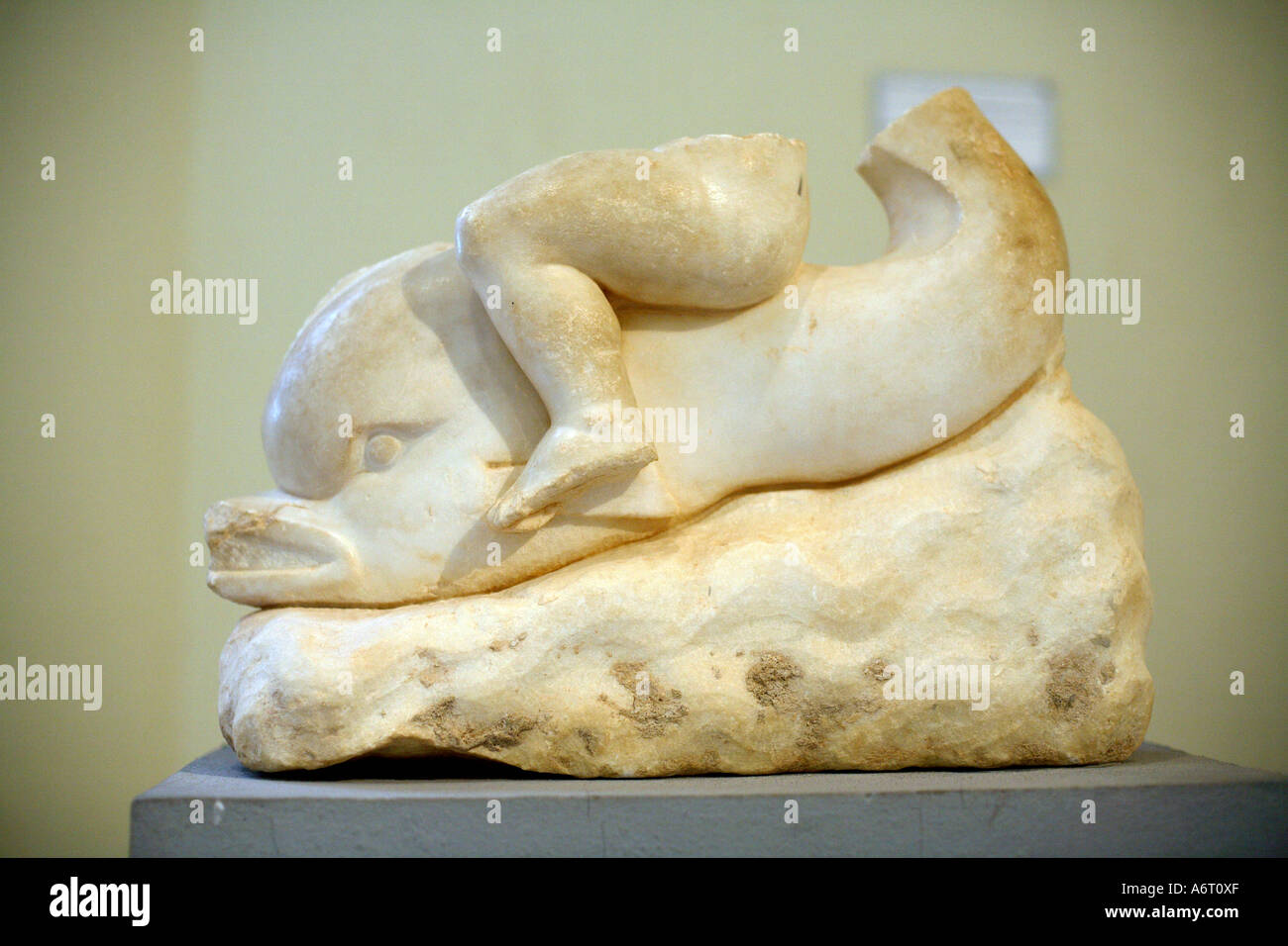 Dolphin And Child Statue Stock Photos & Dolphin And Child Statue Stock ...