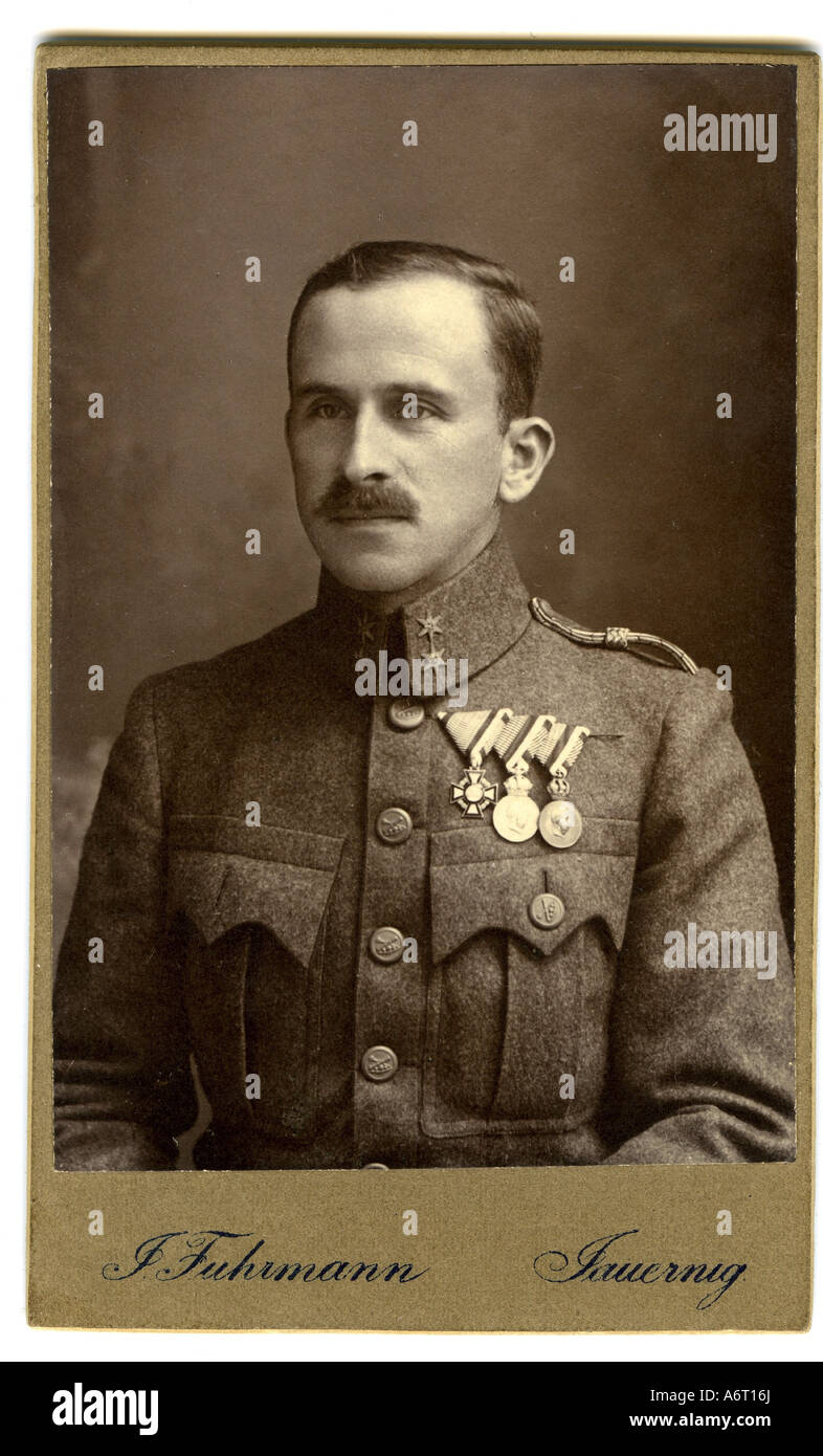 military, Austria-Hungary, uniforms, officers, First Lieutenant ...