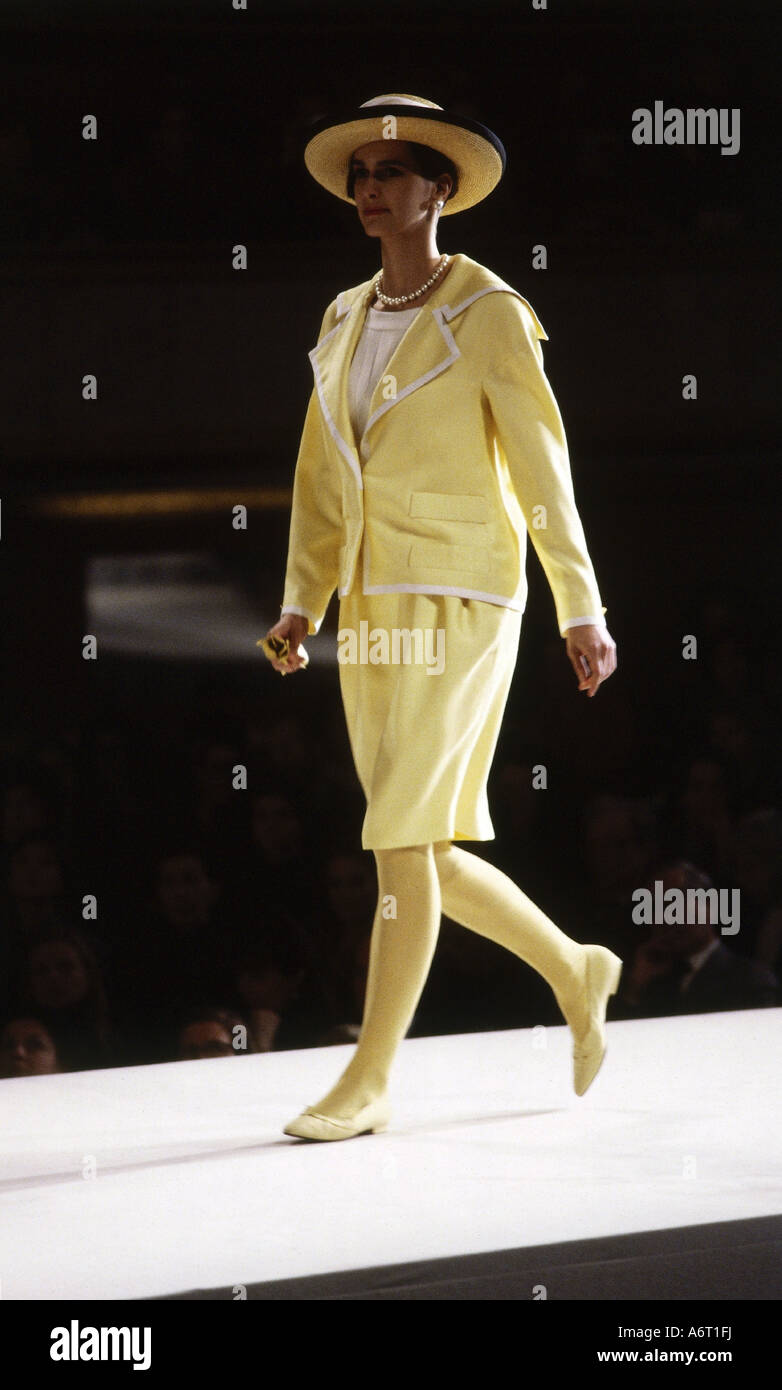 fashion, 1980s, mannequin, wearing costume, full length, catwalk ...