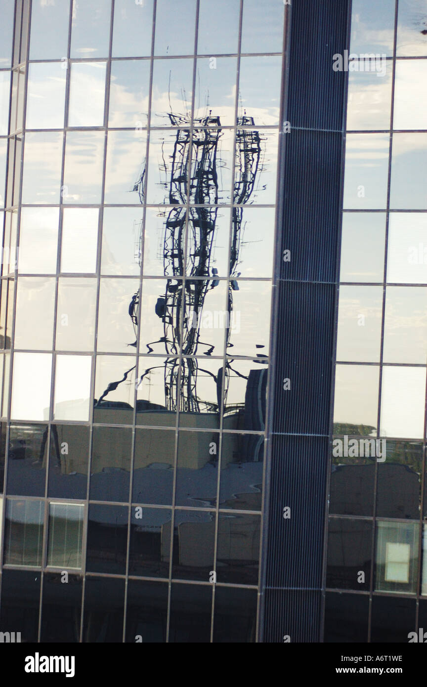 Dull office block hi-res stock photography and images - Alamy