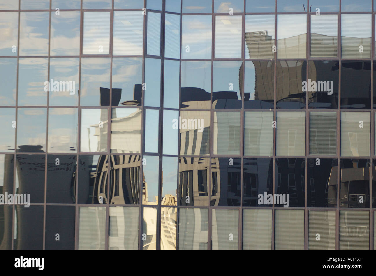 High hi rise office block blocks hi-res stock photography and images ...