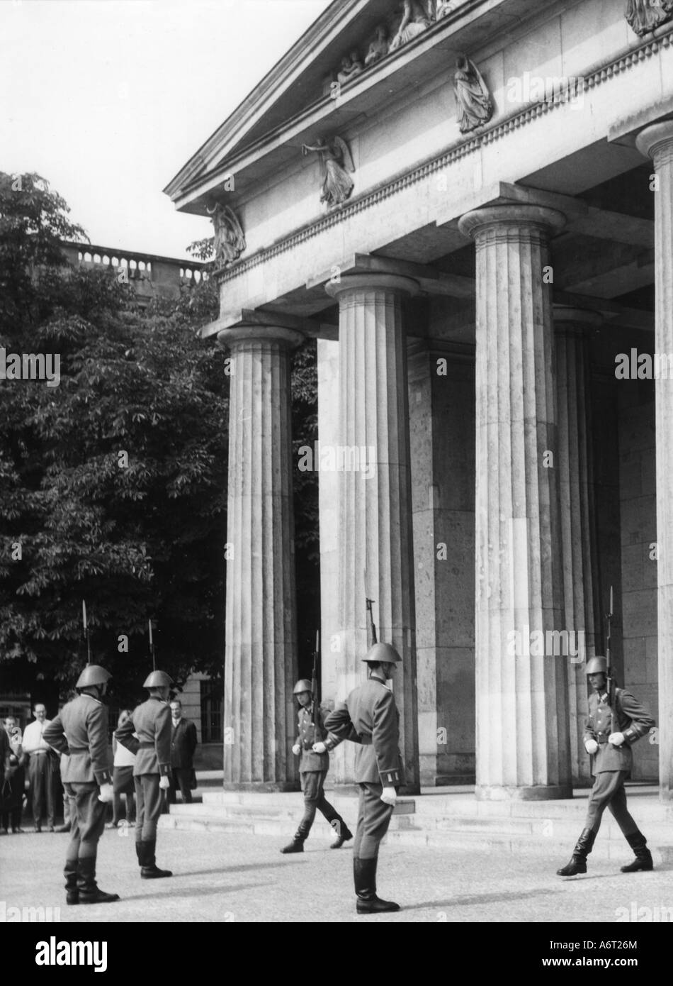military, Germany, German Democratic Republic, National Peoples Army ...