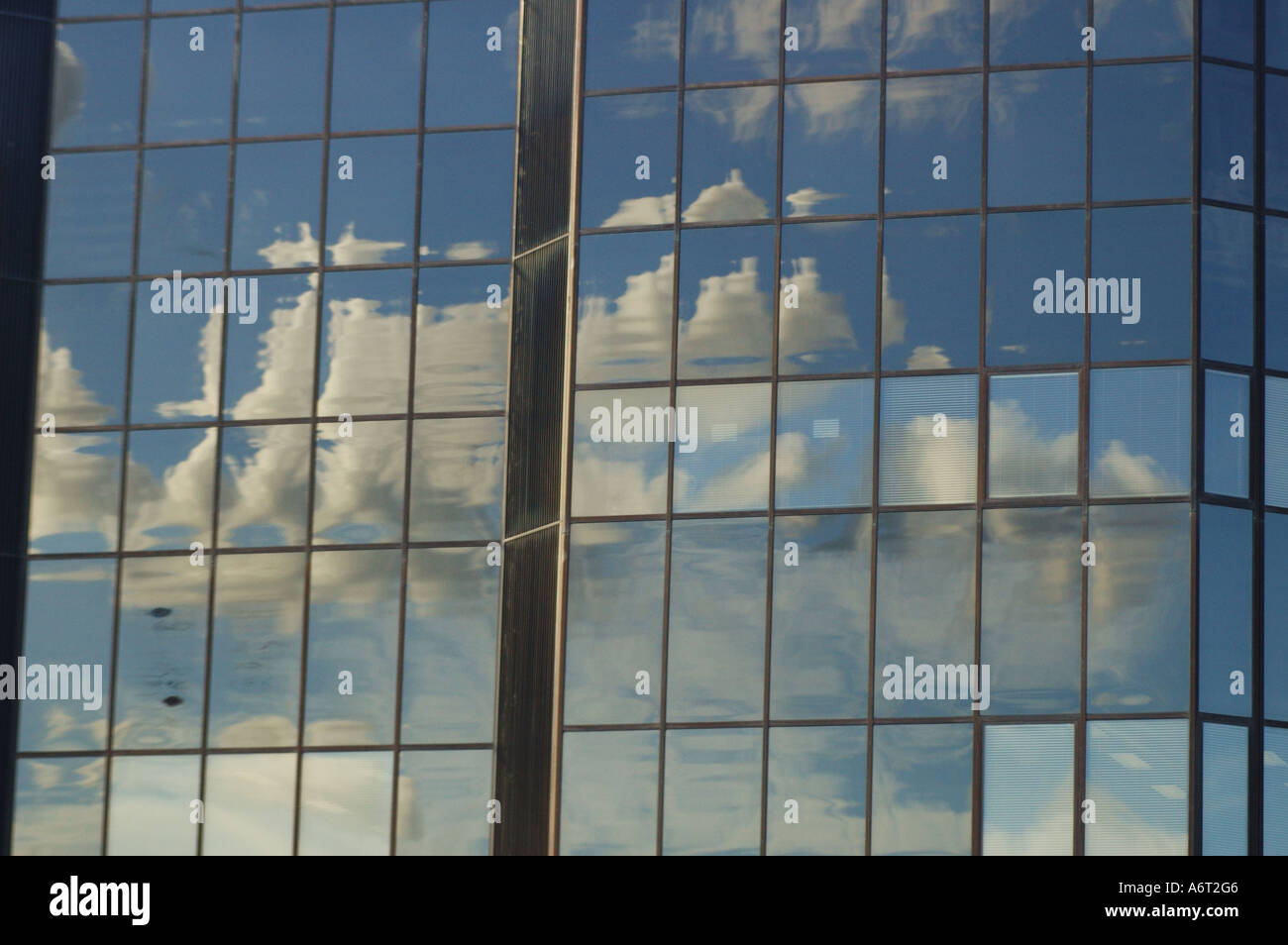 Boring commercial building hi-res stock photography and images - Alamy