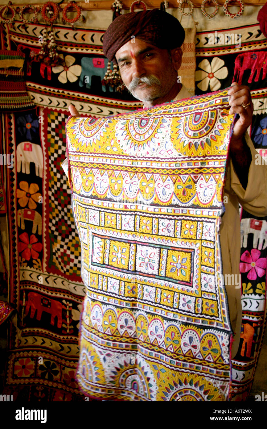 Kutch embroidery hi-res stock photography and images - Alamy