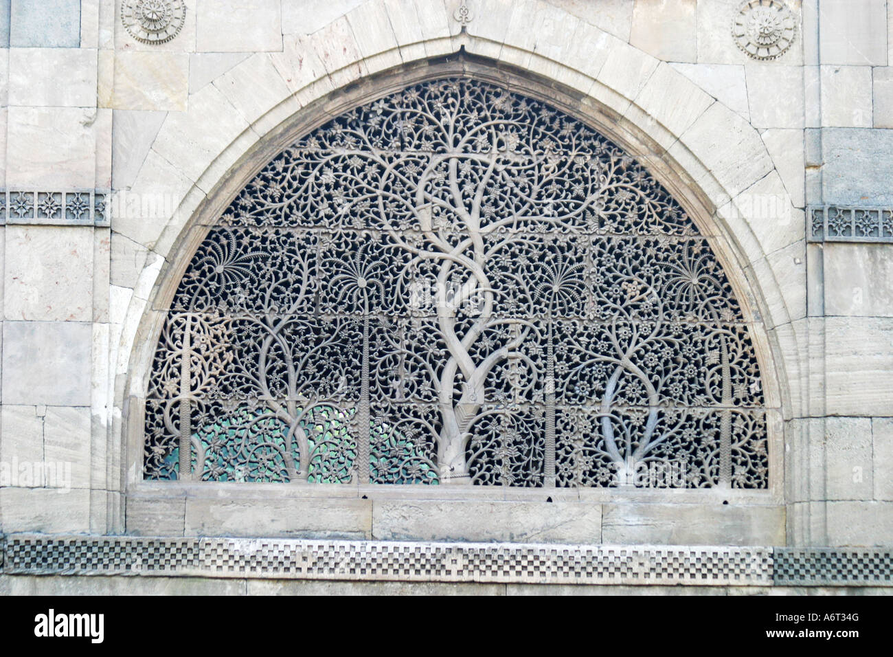 Exquistely carved 'tree of life' screen in the Sidi Sayed Mosque ...