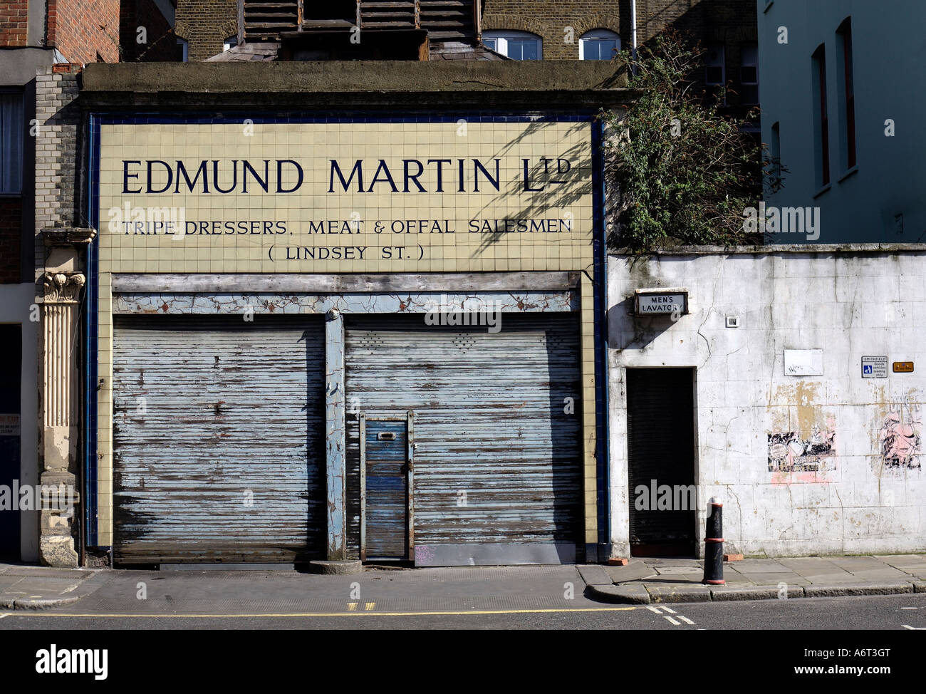 Butchers shop london hi-res stock photography and images - Alamy