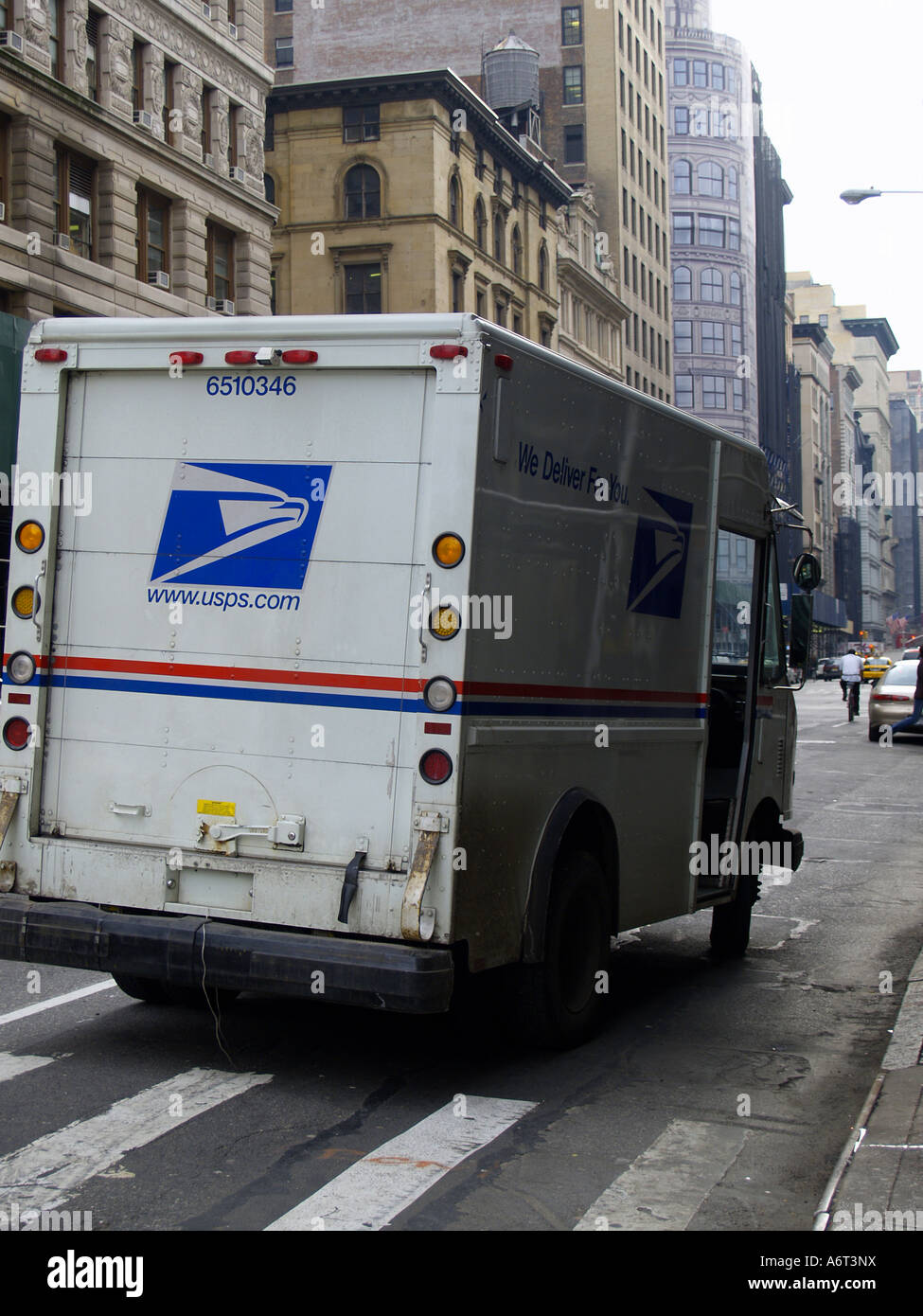 Usps Shipping Truck Icon