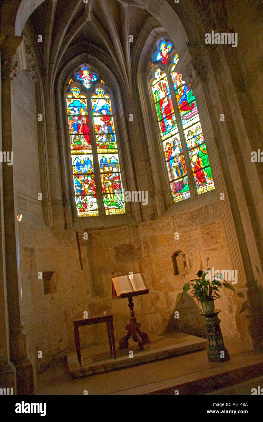Cathedral of saint lazarus of autun hi-res stock photography and images ...