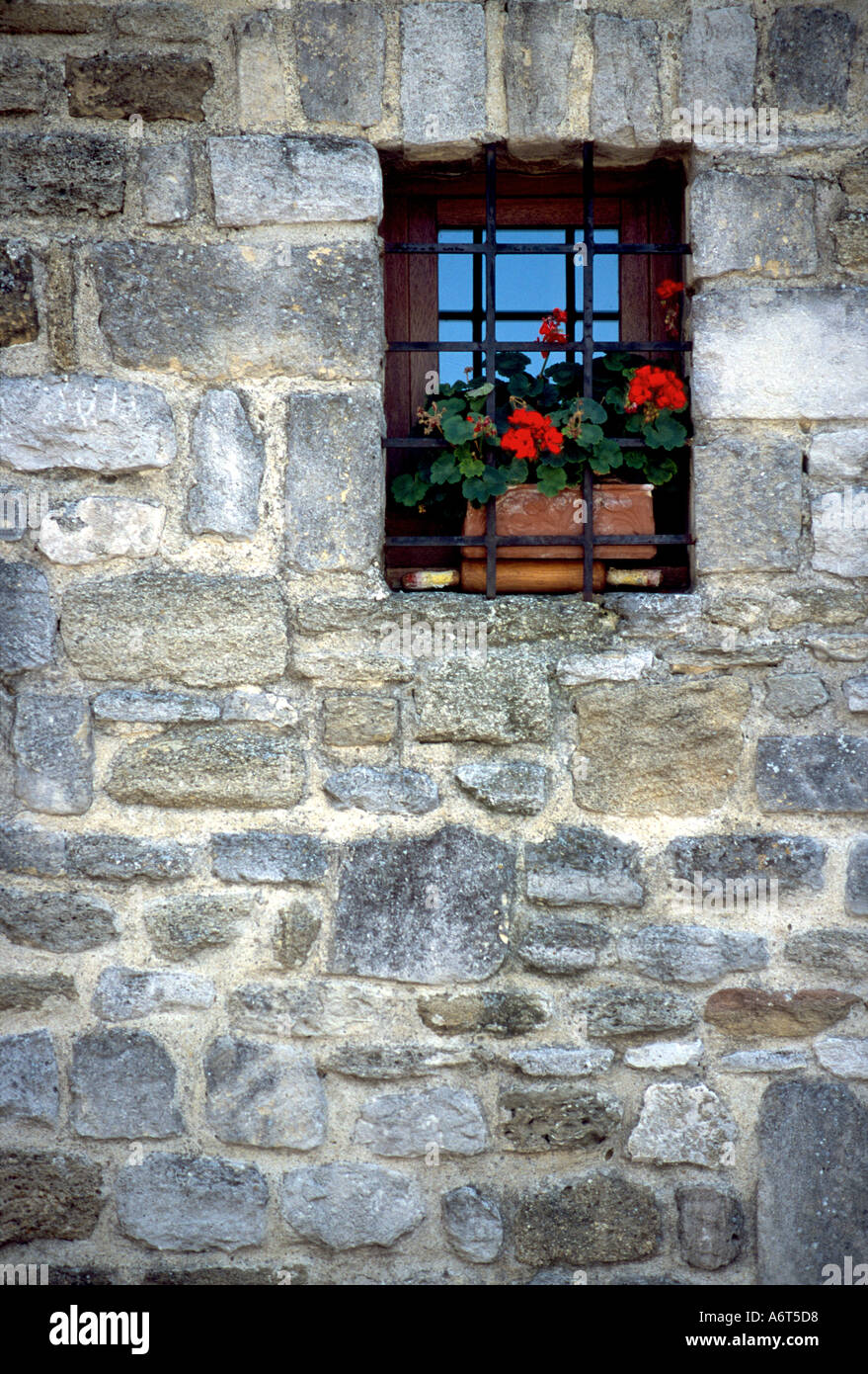 Farm house window Provence France Stock Photo - Alamy