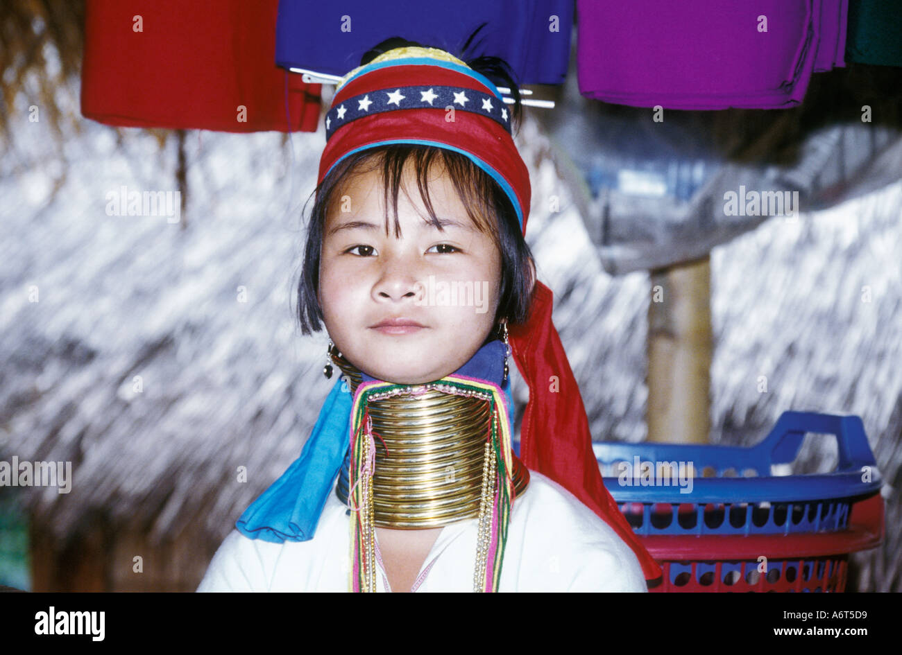 Thailand Long Neck Girl Karen Paduang Hilltribe Stock Photo - Alamy