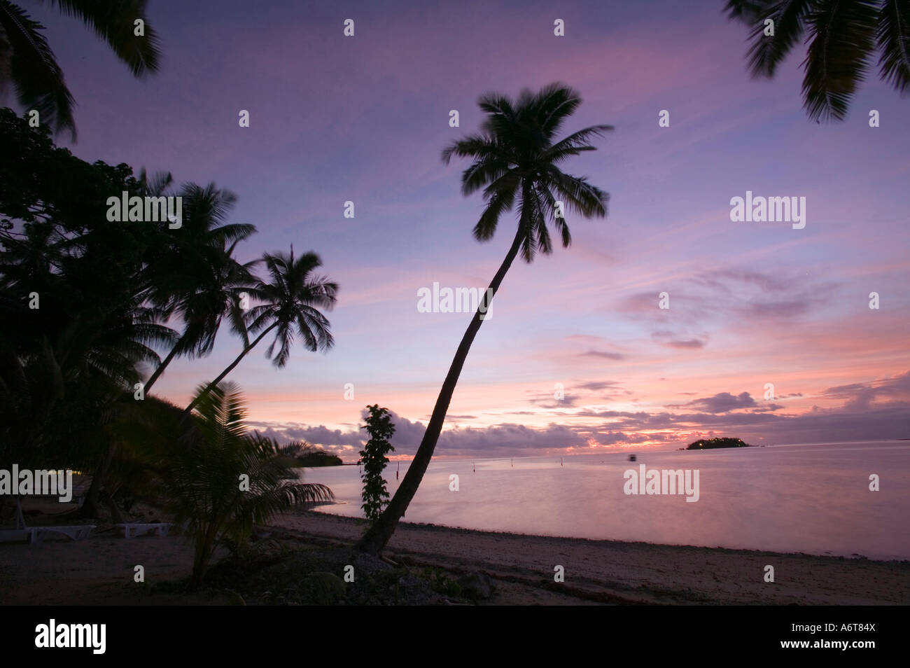 Walu Beach resort on Malolo island in the Mananucas chain, Fiji at ...