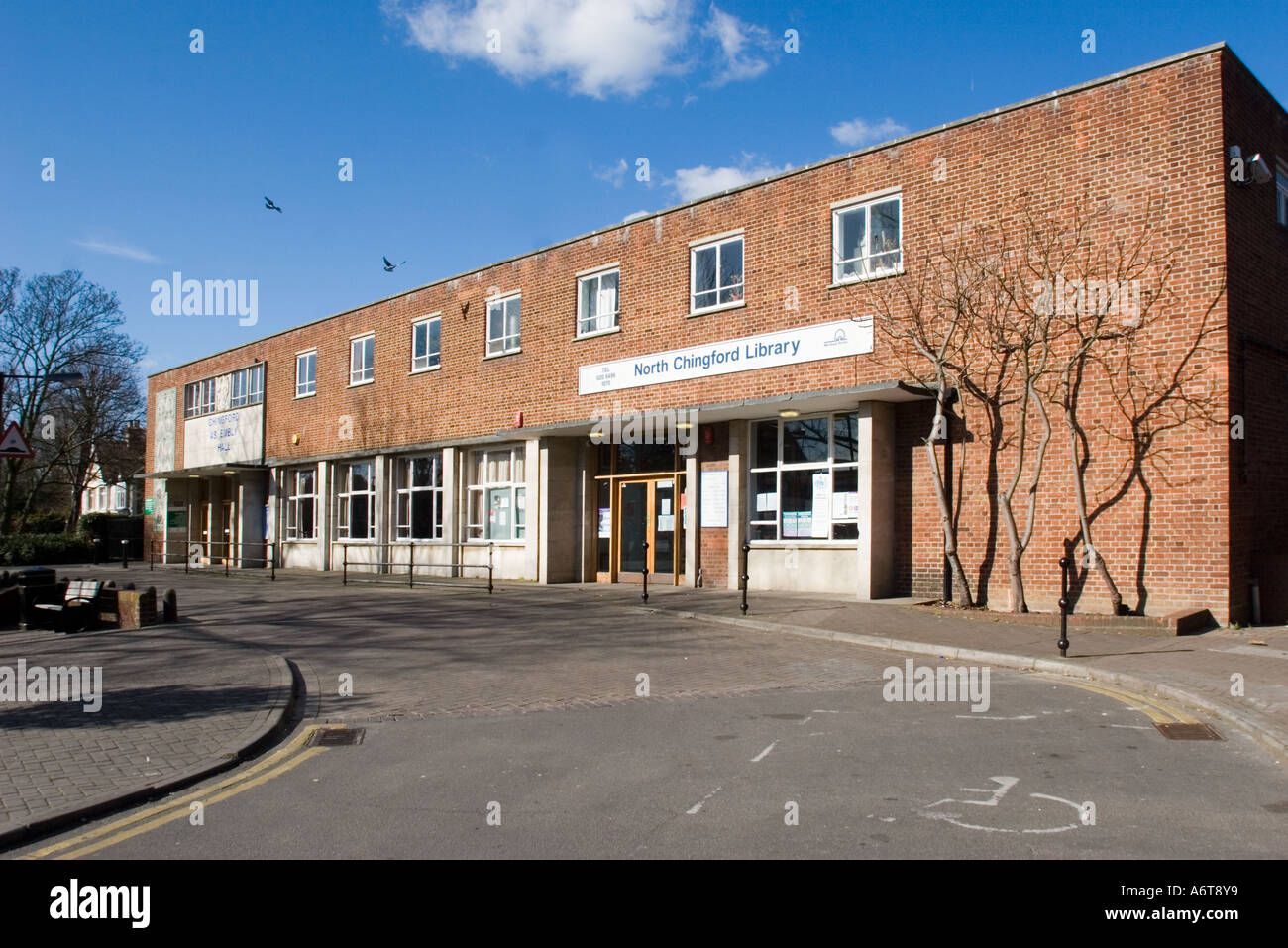 Chingford green waltham forest hi-res stock photography and images - Alamy