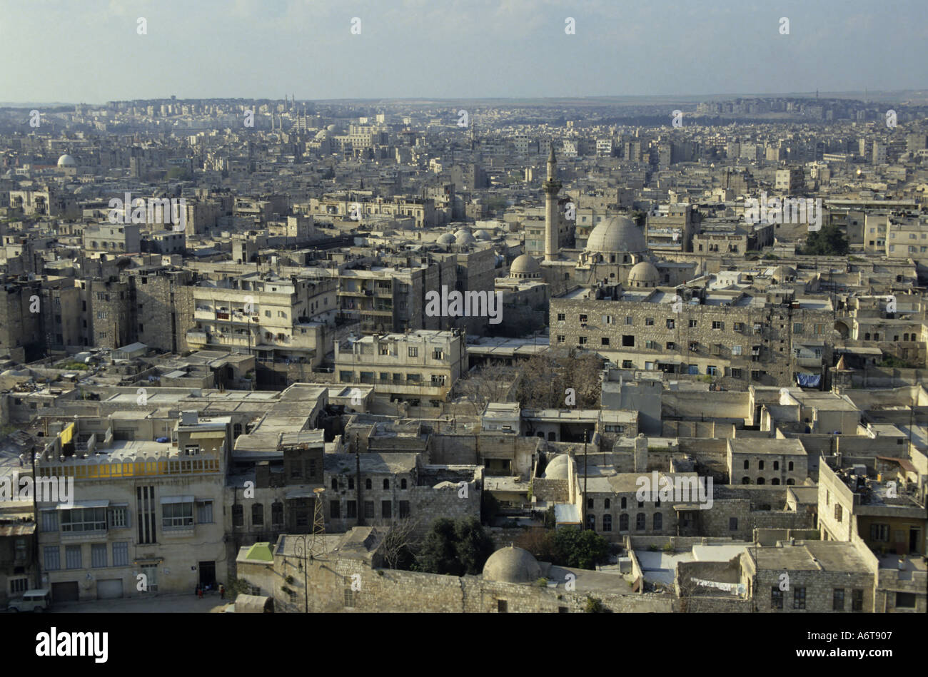 Mosque aleppo town city hi-res stock photography and images - Alamy