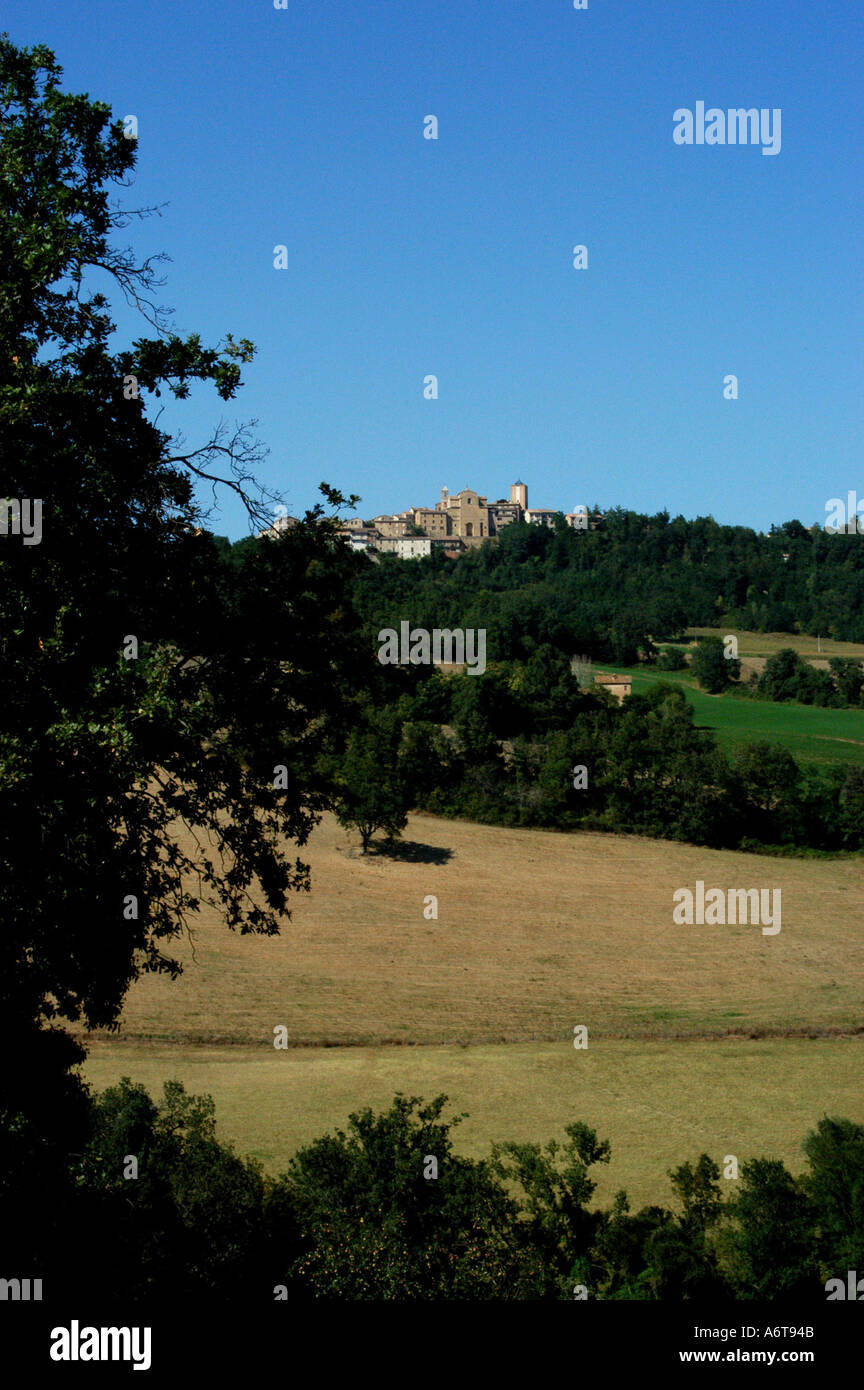 Euope farm hi-res stock photography and images - Alamy