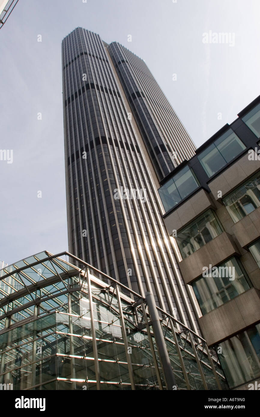 Tower 42, formally the Natwest Tower in the City of London GB UK Stock ...