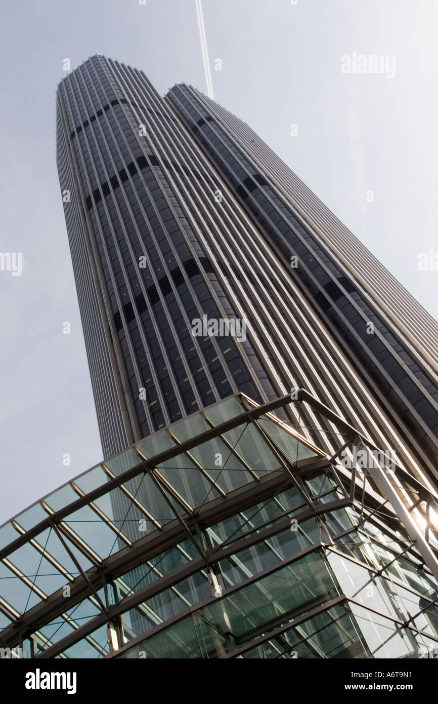 Tower 42, formally the Natwest Tower in the City of London GB UK Stock ...