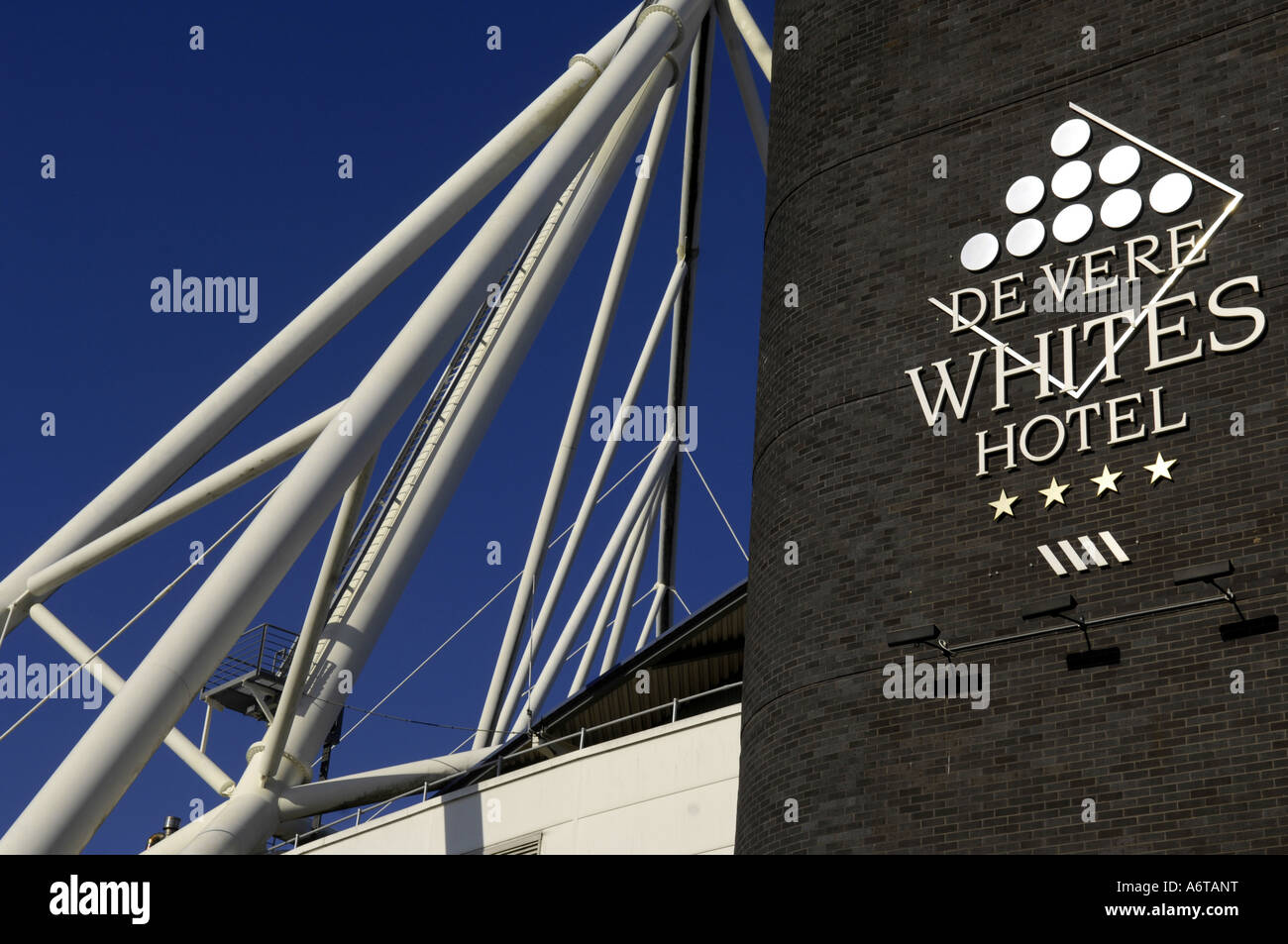 De vere whites hotel hi-res stock photography and images - Alamy