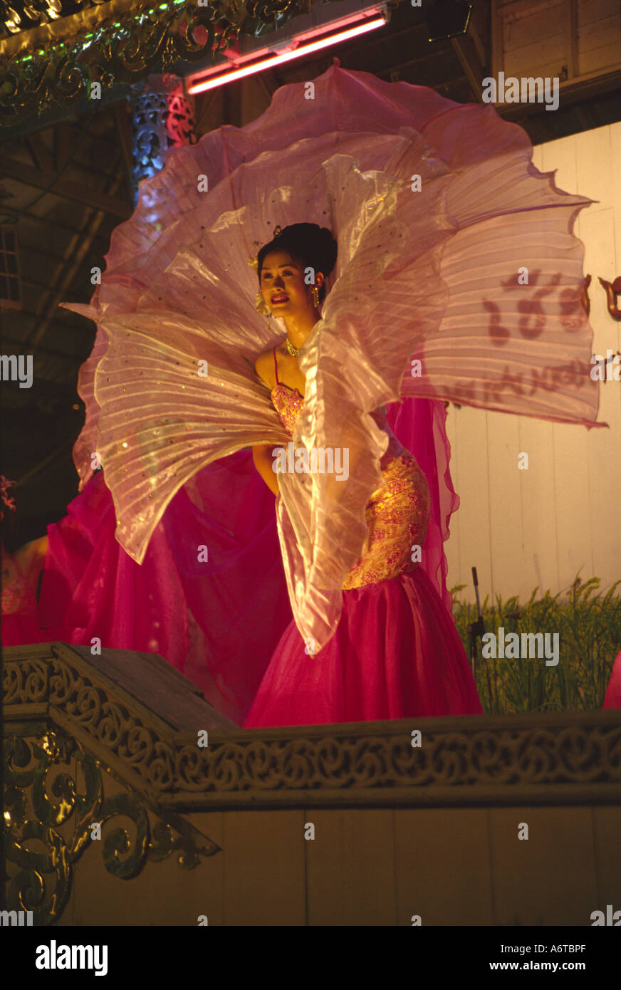 Beautiful girl singer performing at Chiang Rai night market North ...