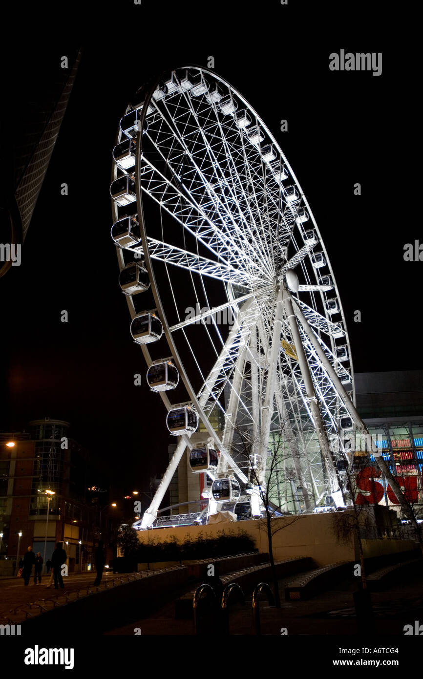 big wheel at night Stock Photo - Alamy