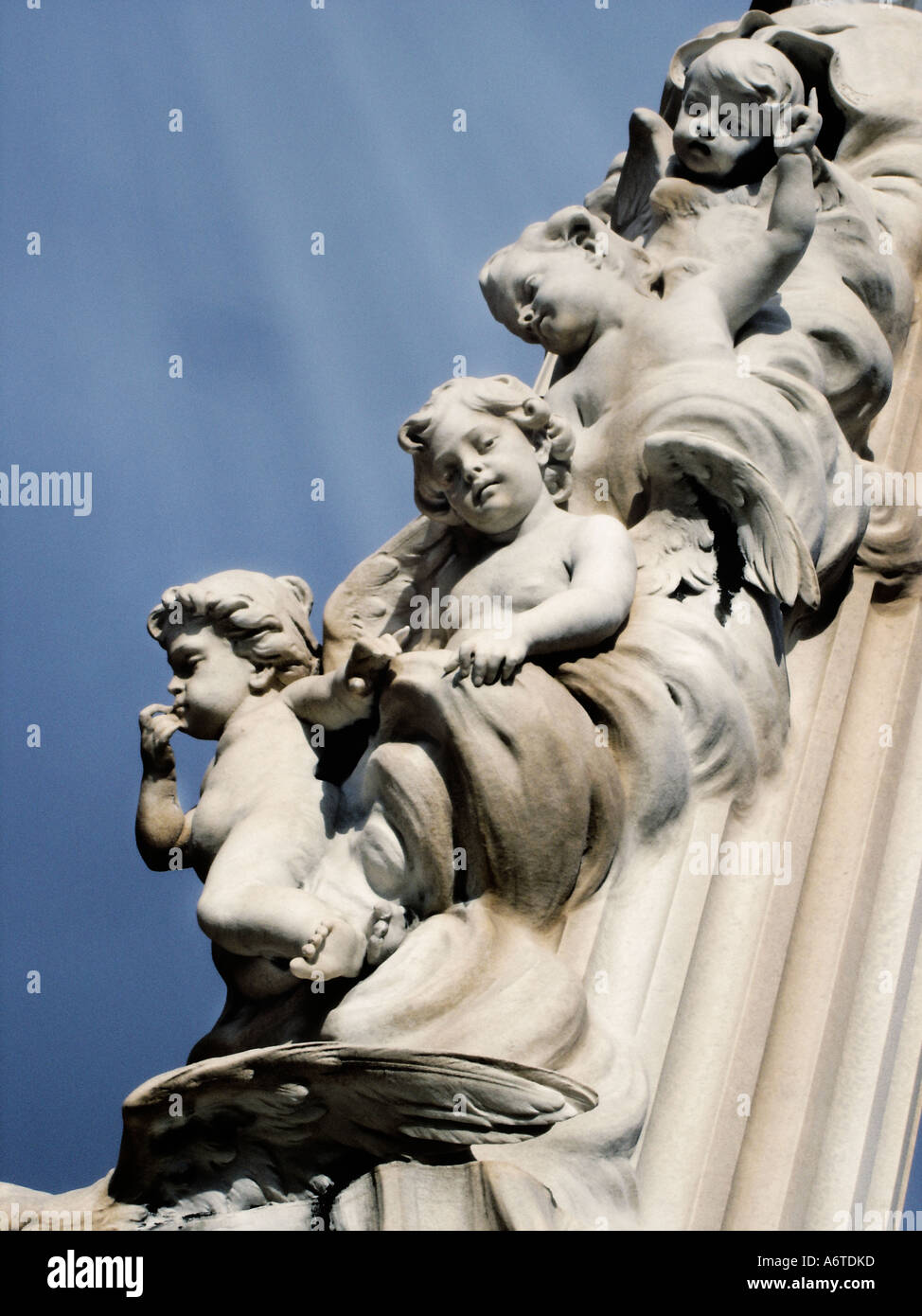 Cherubs hi-res stock photography and images - Alamy