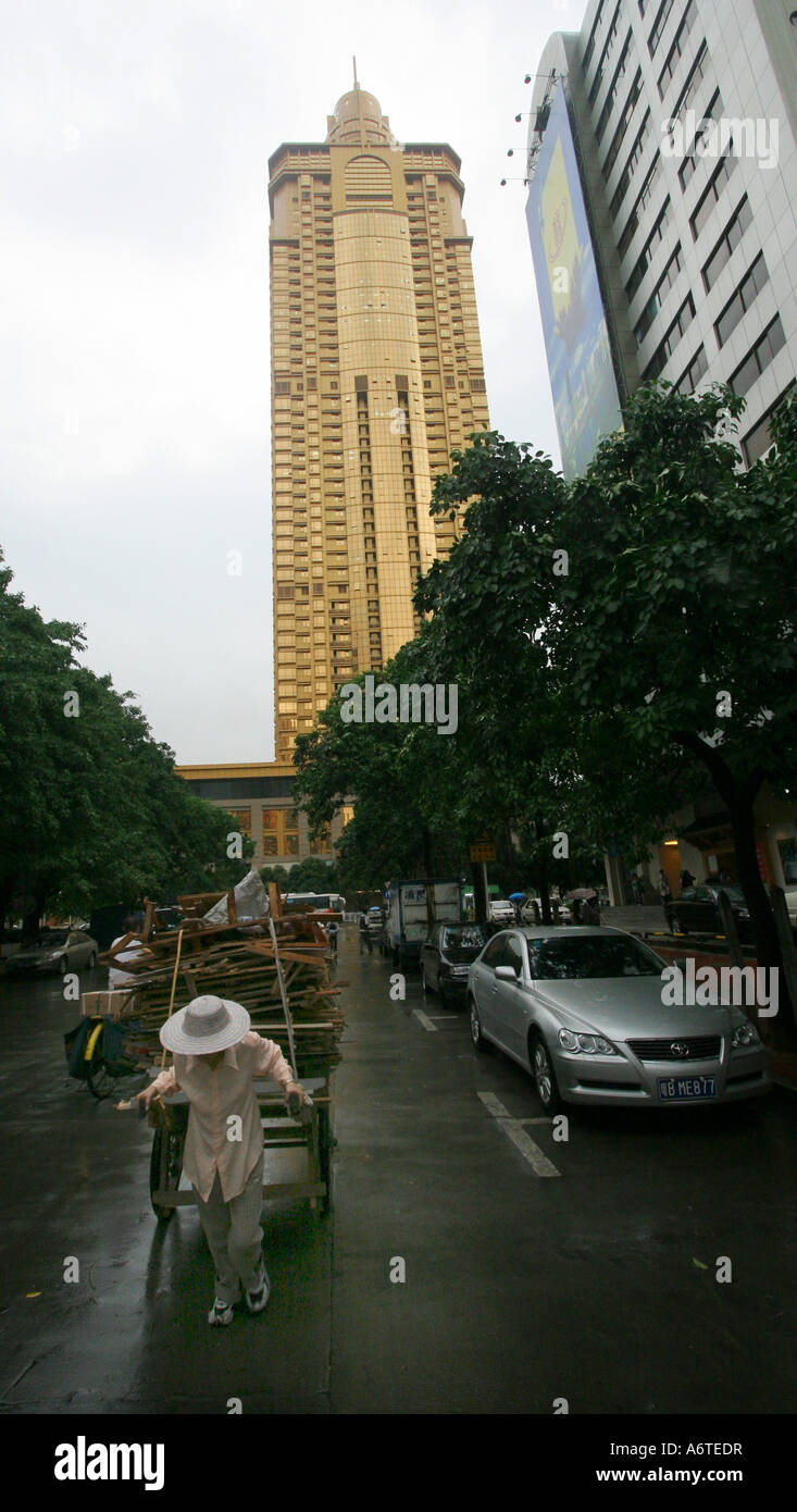 Downtown Shenzen, southern China Stock Photo - Alamy