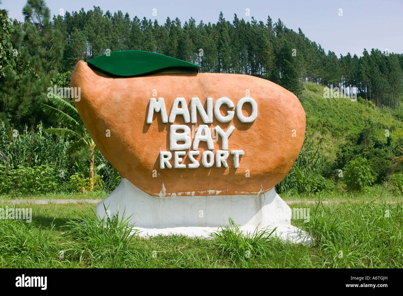 The sign for the Mango Bay resort, Fiji Stock Photo - Alamy