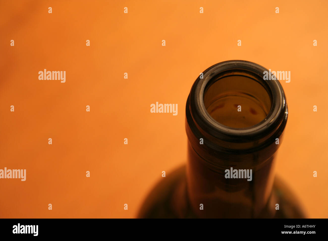 Wine Bottle Rim Stock Photo - Alamy