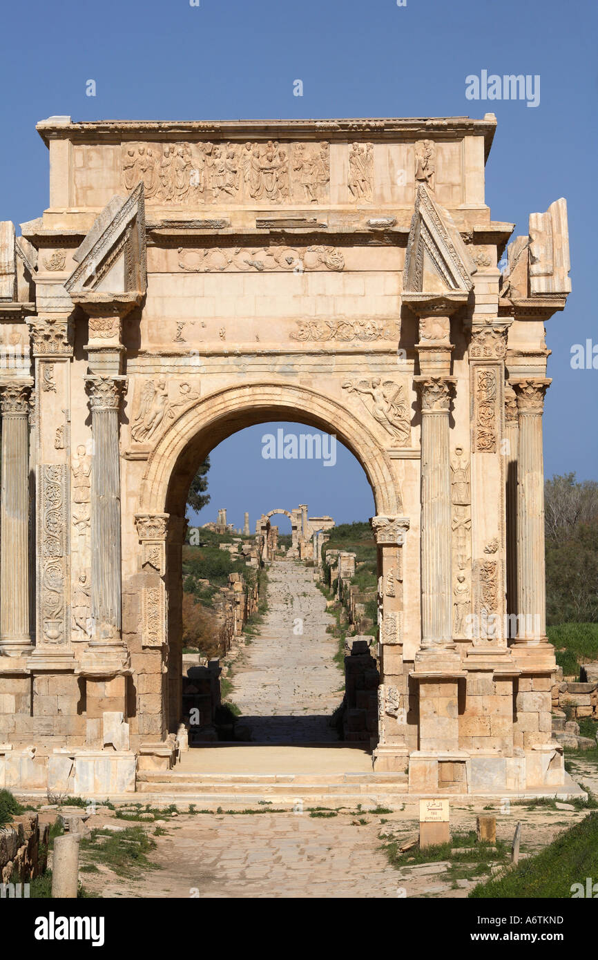 Gaddafi statue hi-res stock photography and images - Alamy