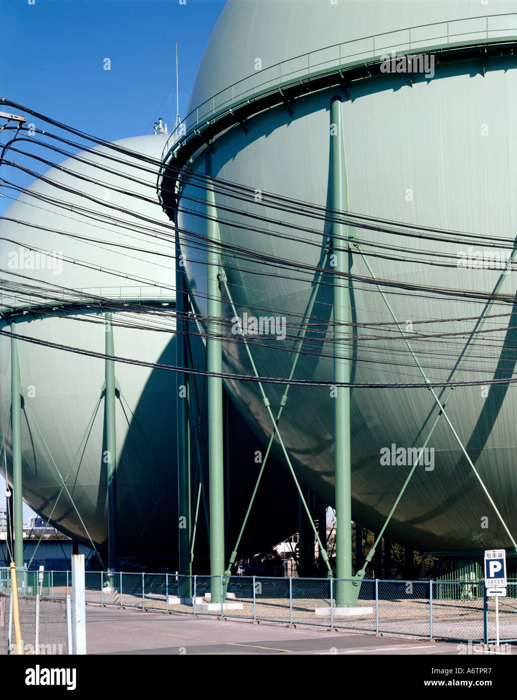 Gas storage Tank Stock Photo - Alamy