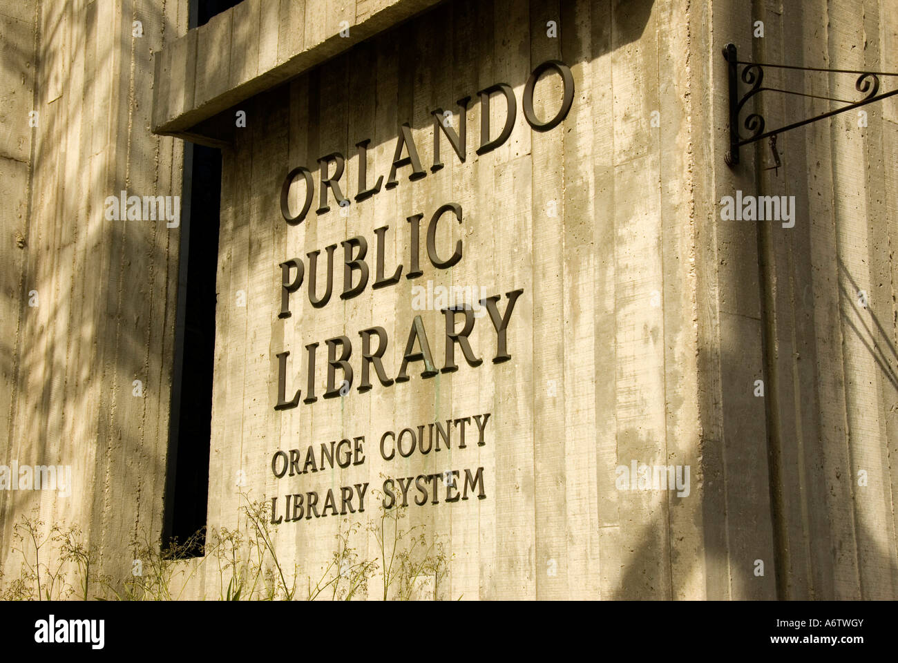 Orlando Florida fl downtown public library sign Stock Photo - Alamy