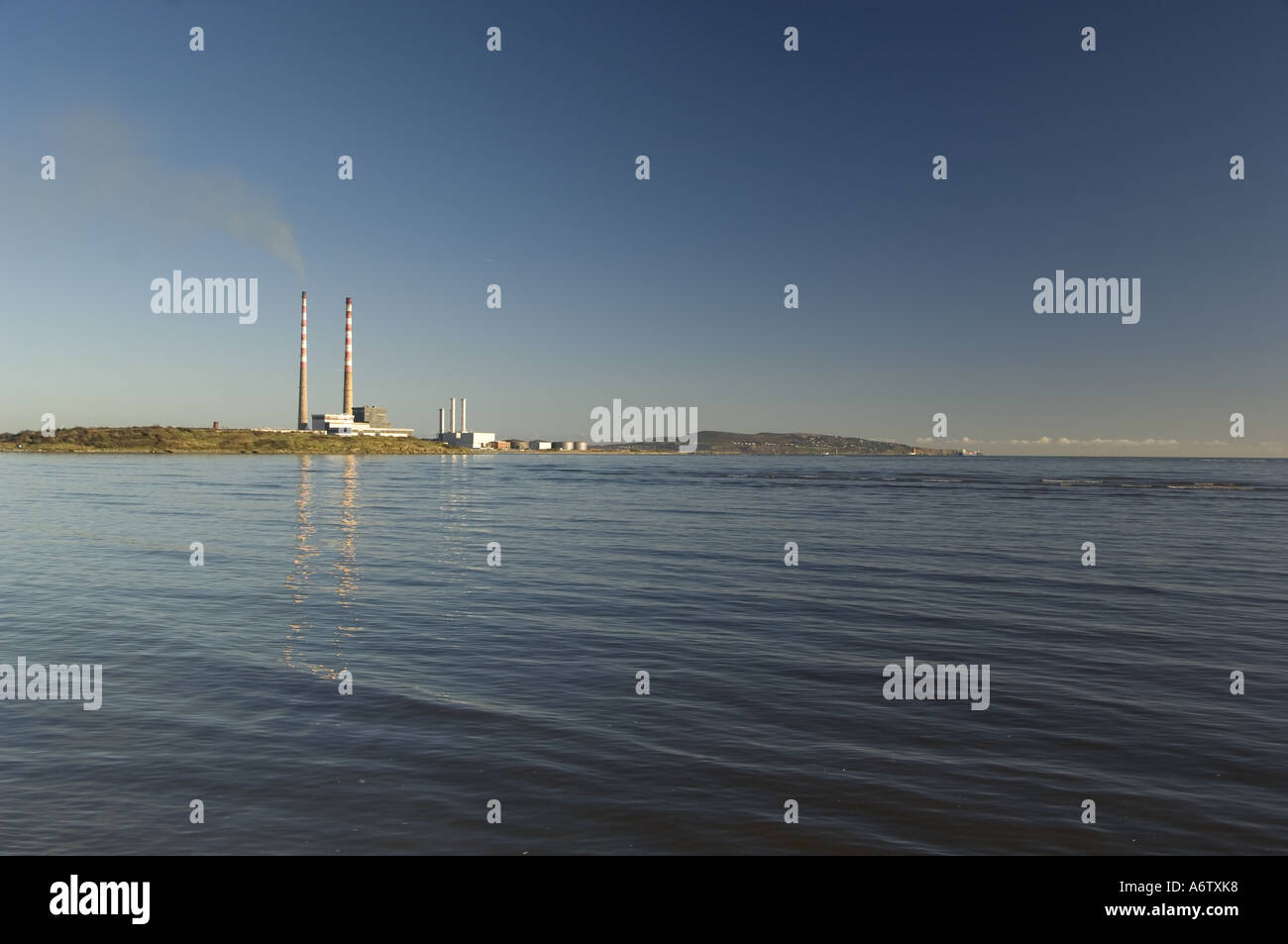 Merrion strand hi-res stock photography and images - Alamy