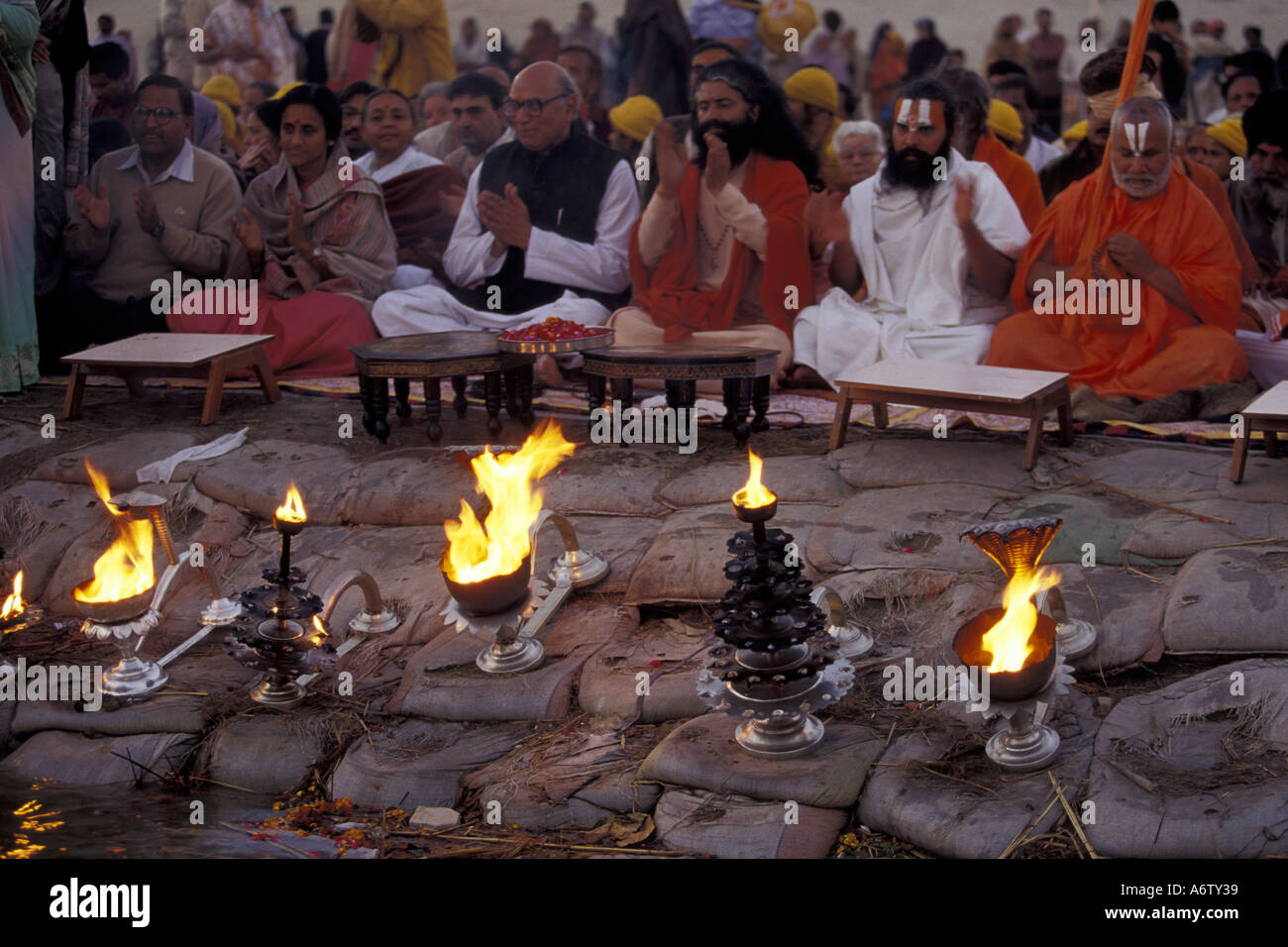 India, Allahabad. People chanting at Hindu Temple Stock Photo - Alamy