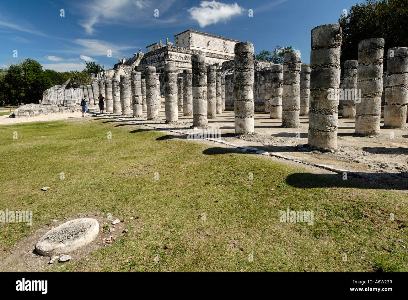 Templo de los Guerreros, temple of the warriors, Maya and Toltec ...