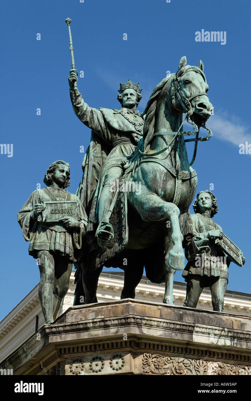 King ludwig of bavaria statue in munich hi-res stock photography and ...