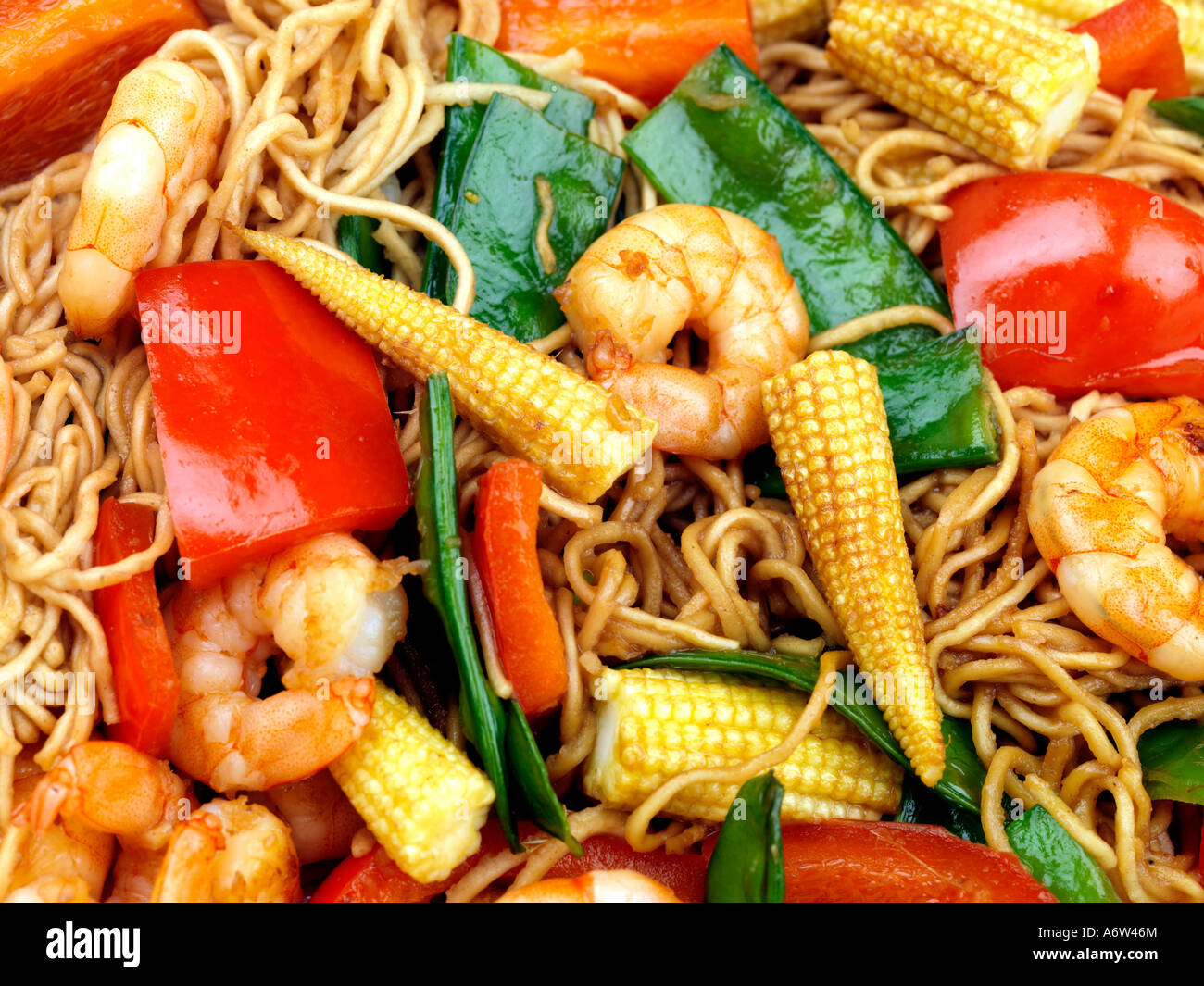 Prawn stir fry mange tout hi-res stock photography and images - Alamy