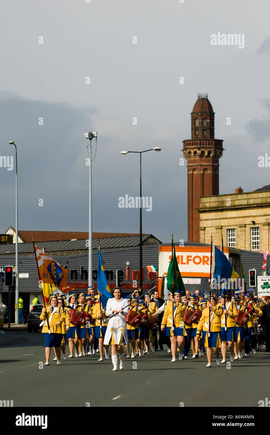 Marching parade flag hi-res stock photography and images - Alamy