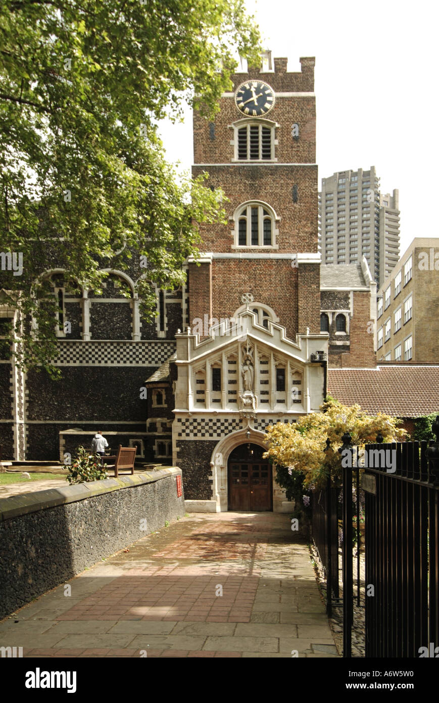 St bartholomew the great london hi-res stock photography and images - Alamy