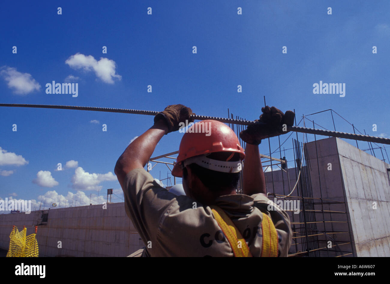 Construction workers using safety gears hi-res stock photography and ...