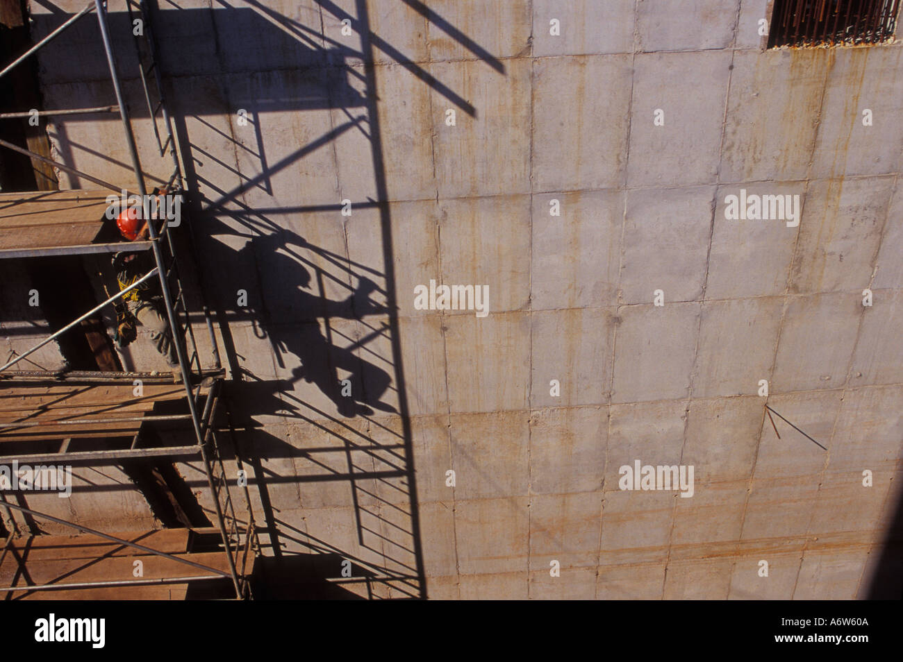 Construction workers using safety gears hi-res stock photography and ...