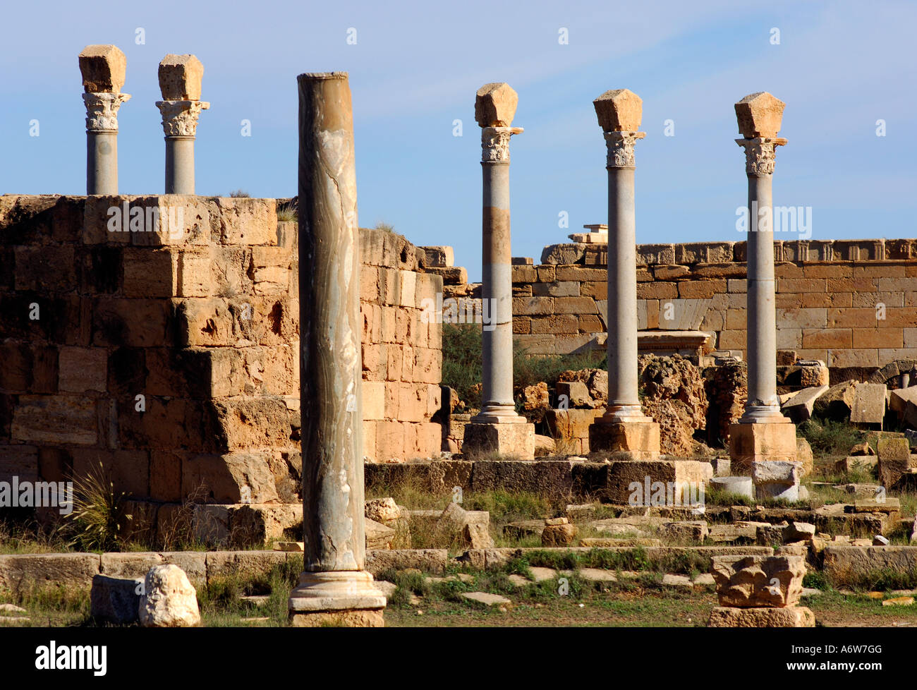 Leptis magna roman city hi-res stock photography and images - Alamy