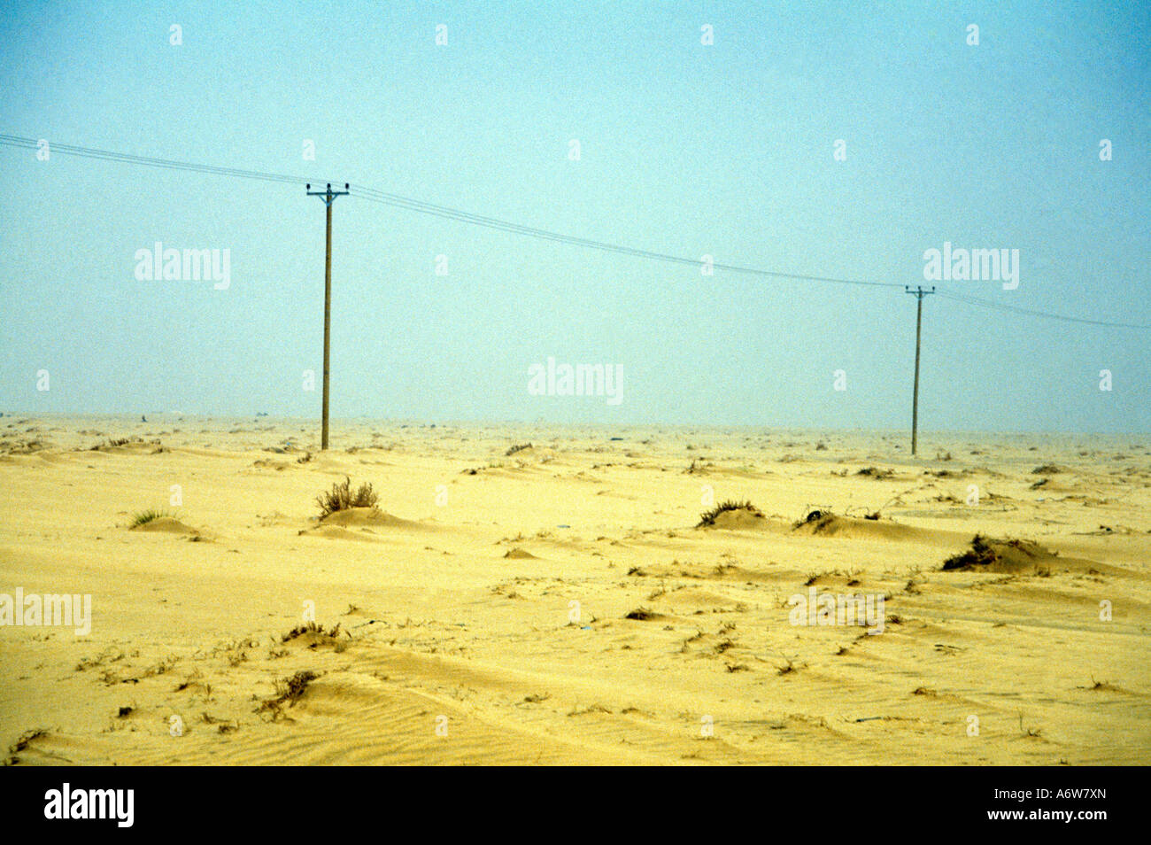 Kuwait Blowing Sand In The Desert Stock Photo - Alamy