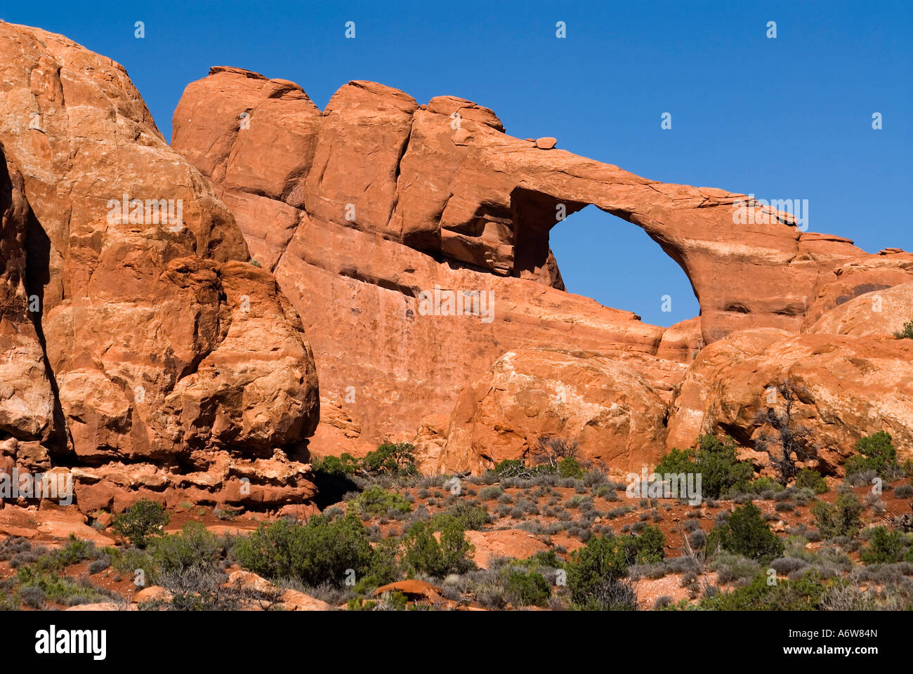 Skyline Arch in Arches National Park Utah USA Stock Photo - Alamy