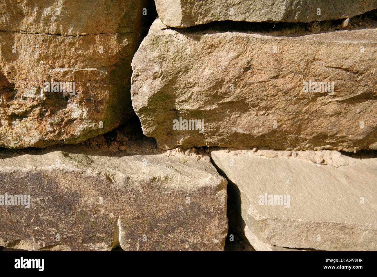 Wall of sandstones Stock Photo - Alamy