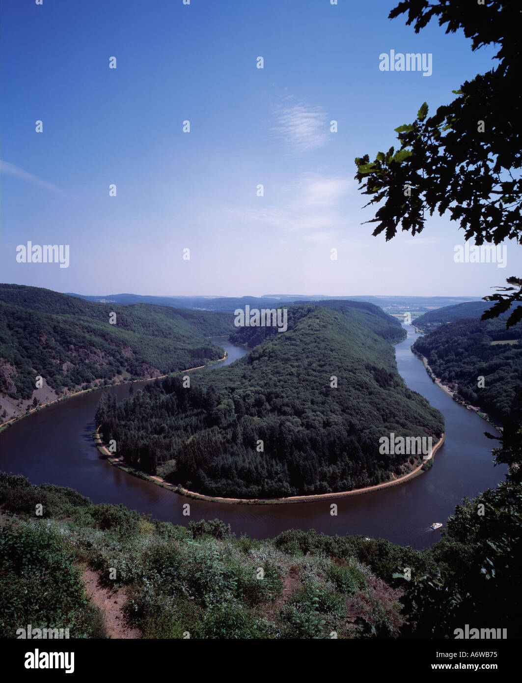 River meander and ox bow hi-res stock photography and images - Alamy