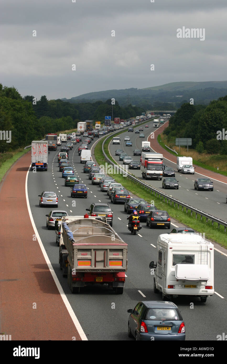Traffic jam motorway caravan hi-res stock photography and images - Alamy