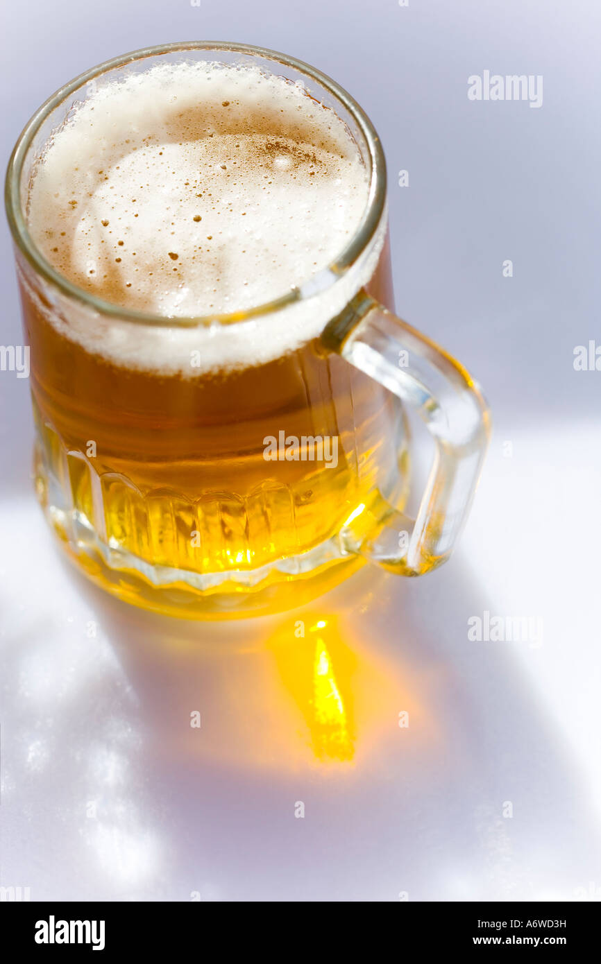 HALF PINT OF LAGER Stock Photo - Alamy