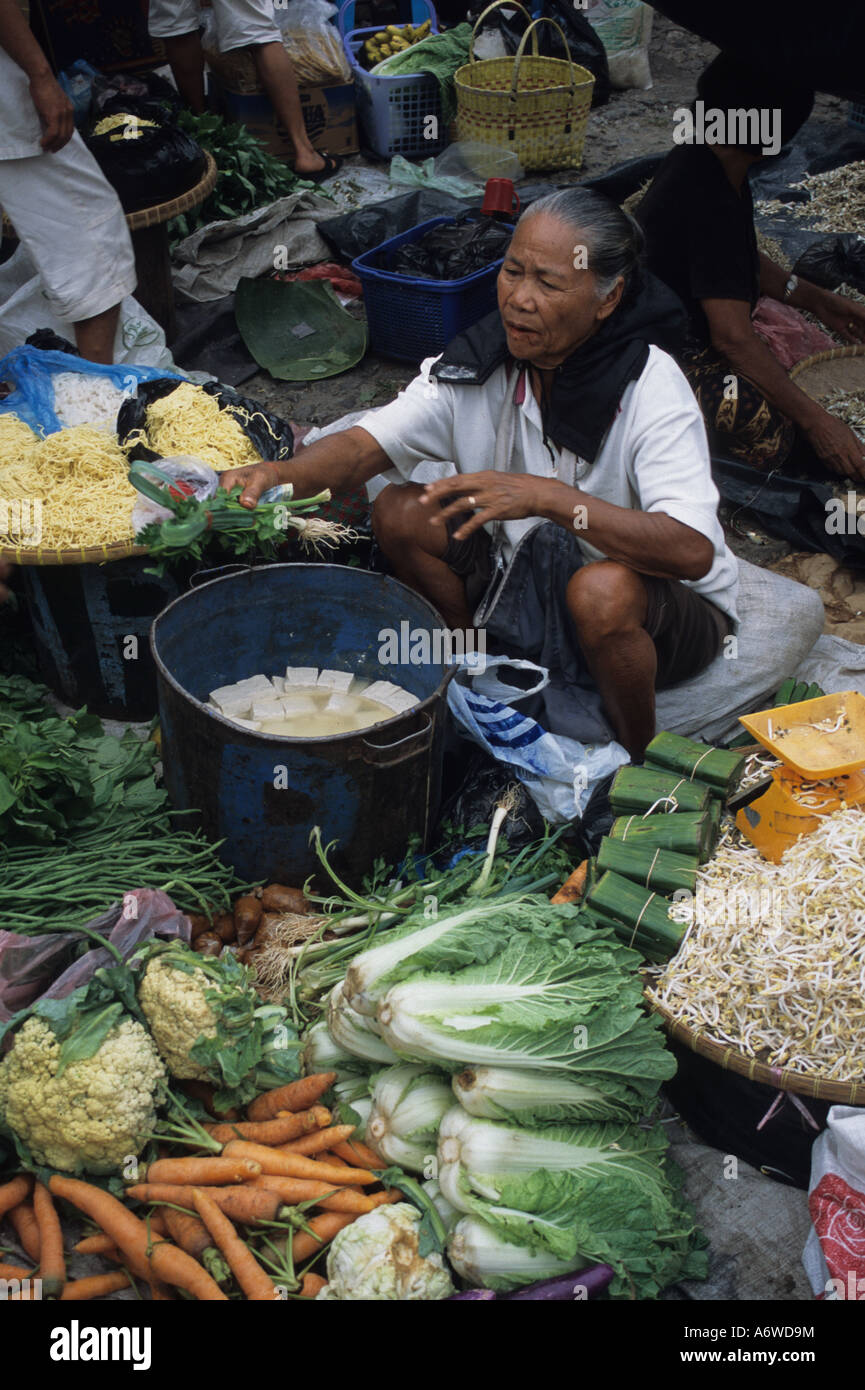 Parapat hi-res stock photography and images - Alamy