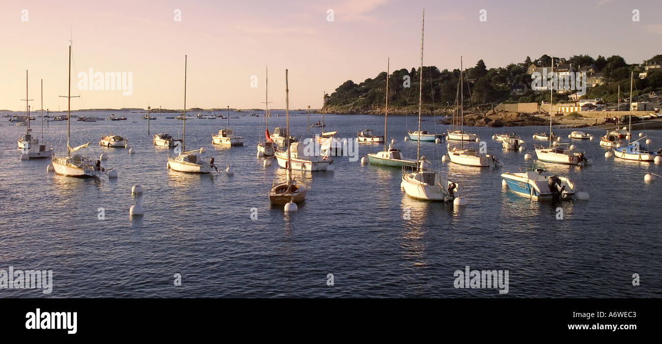 france brittany cotes d amor cote de granit rose seaside resort of ...